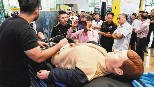 ‘Green light’ system to help SCDF ambulances reach hospitals faster ...