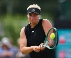 Clara Tausons Wimbledonm­areridt: Har ét stort problem - PressReader