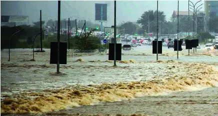 Devastatin­g floods hit Gaborone - PressReader