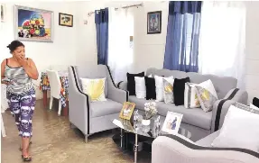 Apoyan comunidad con “un dólar de solidarida­d” - PressReader