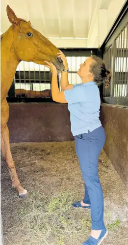 Whitney delisser-fausnaught nurtures youth through dance, horseback riding - PressReader