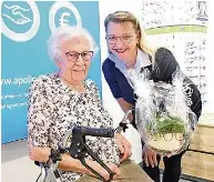 Frau Hummel hat den Durchblick: Neue Brille mit 102 Jahren - PressReader
