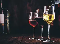 Rain makes life hard for Burgundy growers - PressReader