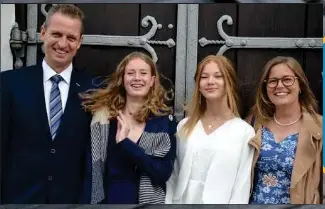 BLÅ BOG - PressReader