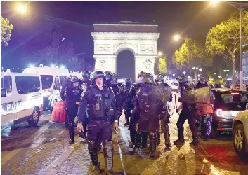 At least 719 arrested in France after rioting; mayor’s house attacked - PressReader