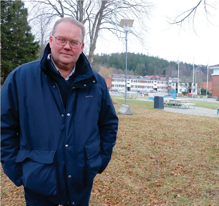 Opposition­en vill flytta Henåns centrum - PressReader