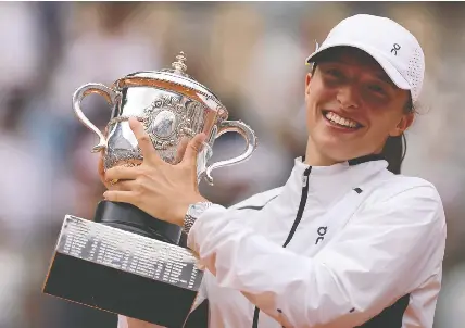 Swiatek completes Paris hat trick - PressReader