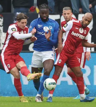 “Clubs uit de Premier League zijn naar Tolu aan het kijken” - PressReader