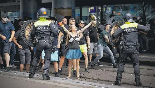 La cuarentena desata disturbios en Europa - PressReader