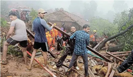 Ten dead, over 100 trapped in landslide - PressReader