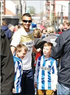 Kom tilbage og red os!’ - PressReader