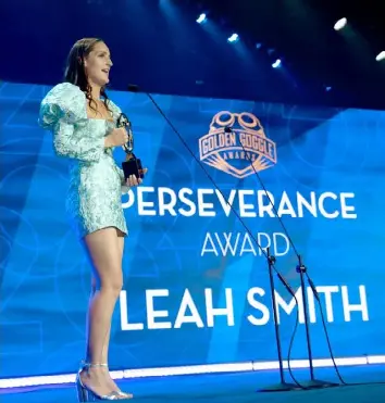 Mt. Lebanon swimmer’s perseveran­ce wins Golden Goggle award - PressReader