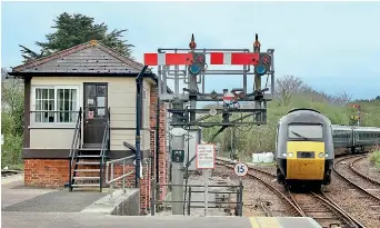 More GWR Castle Class HST power cars are stood down - PressReader