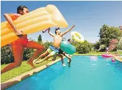 Hot tips for taking cool summer photos - PressReader