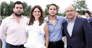 Yunsol inaugura una cancha de baloncesto - PressReader