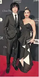 Y EL VÍNCULO QUE TIENE CON SU NOVIO ROCKERO - PressReader