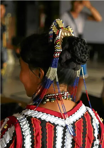THREADS OF THOUGHT SPUN WITH THE T’BOLI - PressReader