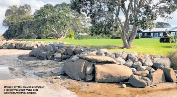 Barrister fights authoritie­s over $6.2m home’s seawall - PressReader