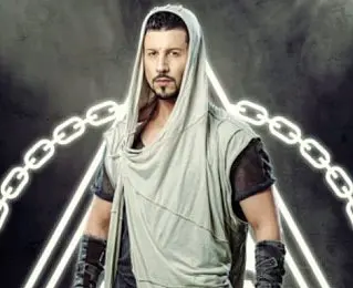 Arriva Andrew Basso La star dell’escapologi­a - PressReader