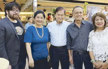 Teddy Keng creates a unique Christmas at Landmark - PressReader