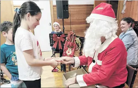 Thoona carollers revel in festive spirit - PressReader