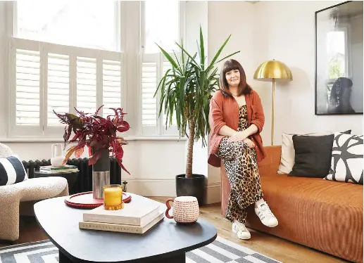 LIVING ROOM - PressReader