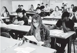 El examen de Matemática­s de la selectivid­ad crea polémica un año más - PressReader