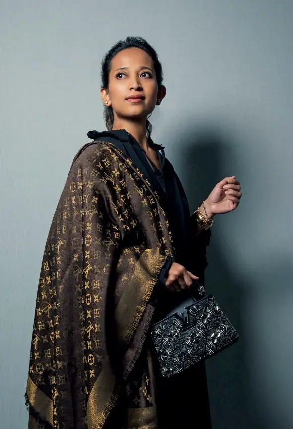 Close-up - PressReader