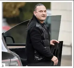 Le gratin du crime aux funéraille­s de Woolley - PressReader