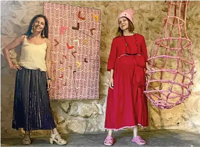 El arte que ‘teje’ desde lo íntimo y lo residual - PressReader