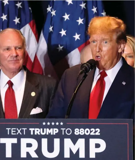 Las victorias en Michigan son señales de advertenci­a para Biden y Trump - PressReader