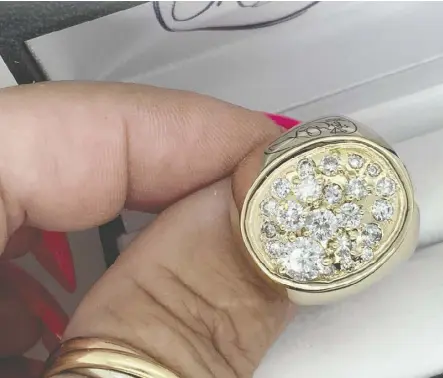 RETRO, BOLD, LUXURIOUS - PressReader