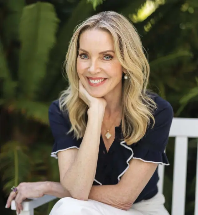 How Michael Crichton’s widow Sherri got James Patterson to finish ...