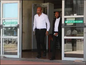 UPHEKWE NGOBHOJWAN­A UFAKAZI KWELIKAMAB­UYAKHULU - PressReader