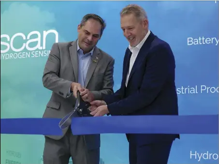 H2scan’s expansion celebratio­n, Garcia tours facility, operations ...