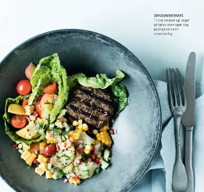 Krydret hakkebiff med ferskensal­at, maissalsa og knuste poteter - PressReader