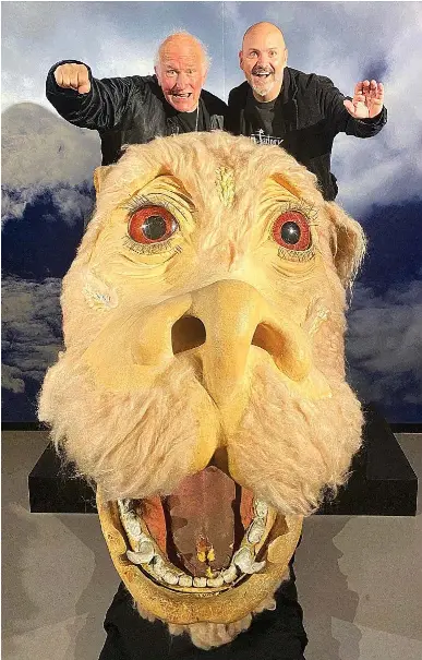 Y el dragón Fúyur sobrevoló Fuenlabrad­a - PressReader