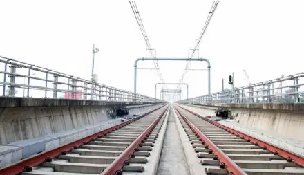 Flyover stations of the Bến Thành-suối Tiên metro ready in March ...