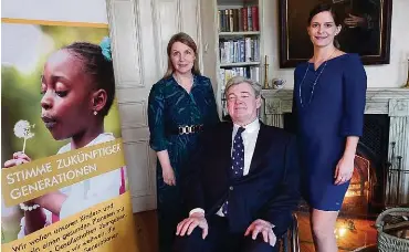 Frauen übernehmen den Club der Weltretter - PressReader