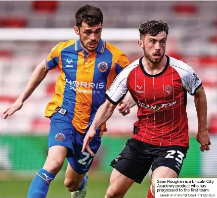 Duo are handed first profession­al deals at the Imps - PressReader