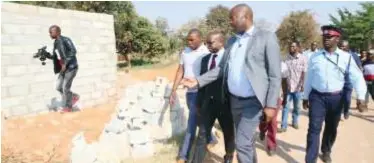 LUSAMBO CONFRONTS CHINESE - PressReader