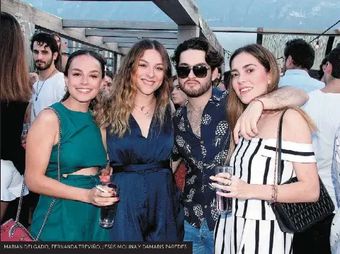 Noche de fiesta en el Pepper - PressReader