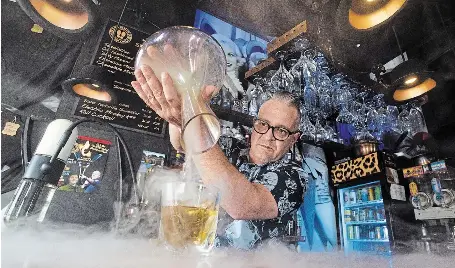 Canada’s smallest bar also its most intimate - PressReader