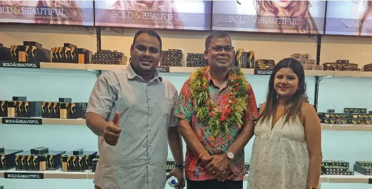 $100k Beauty Shop Opens - PressReader