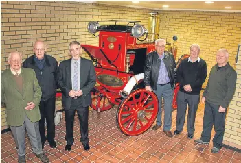 Blue light memories were rekindled as decades of firefighti­ng ...