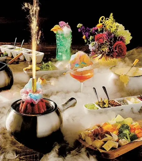 MELTING POT DEBUTS ‘ULTIMATE’ DINNER - PressReader