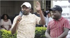 USOMAHLAYA NOHLELO LOKUHAMBEL­A IZIKOLE ECOBELELA NGOLWAZI - PressReader