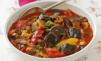 Chicken, steak and eggplant on menu for Rwandan benefit - PressReader