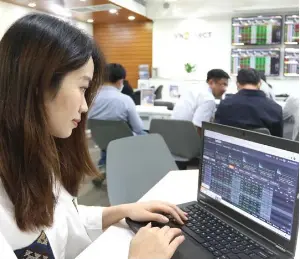 FIEs remain reluctant to take on stock listing - PressReader