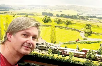 Model trains chug into Warragul - PressReader